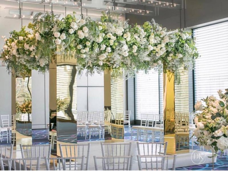 Gold or Silver Mirror Pillars - Harbourside Decorators